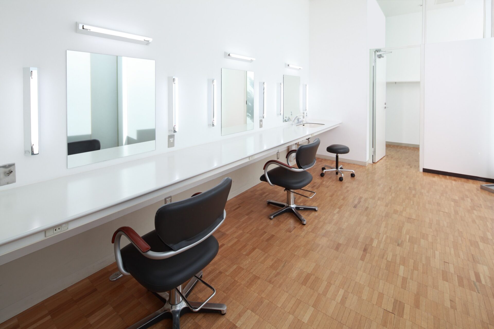 六本木スタジオ | スムーズスタジオナビゲーション - Smooth Studio Navigation